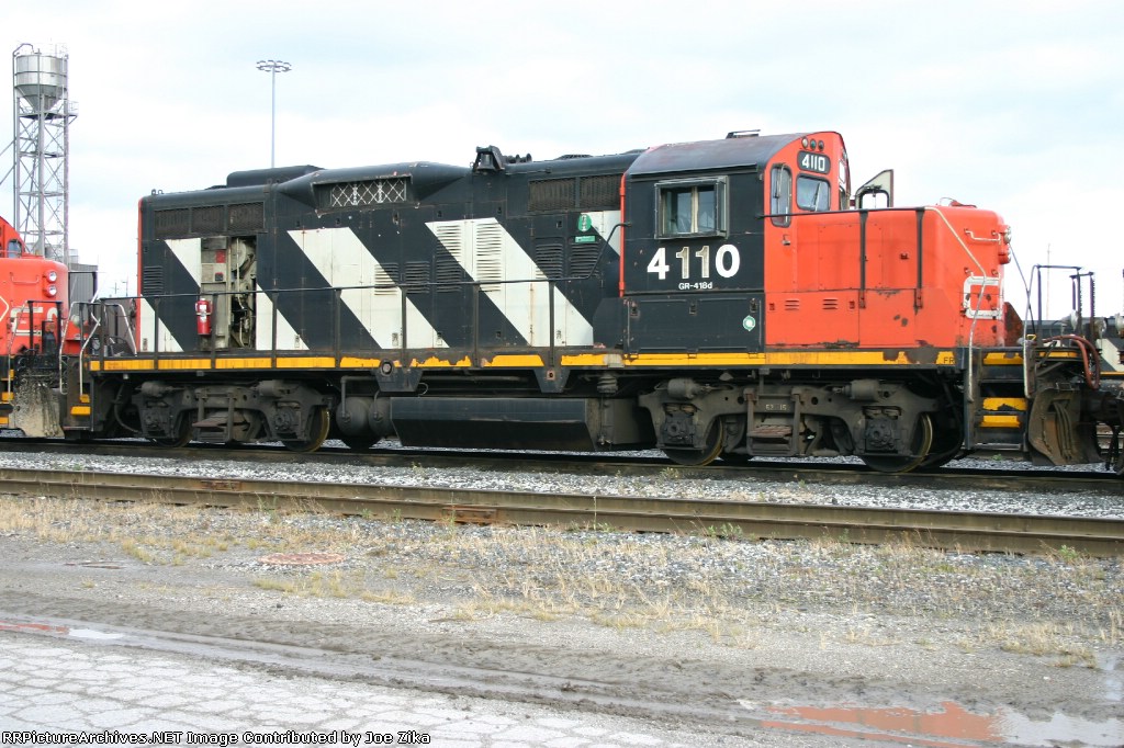 CN 4110 GP 9RM